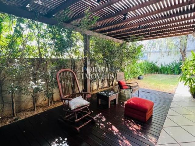 Linda Casa Condomínio próximo Hípica
