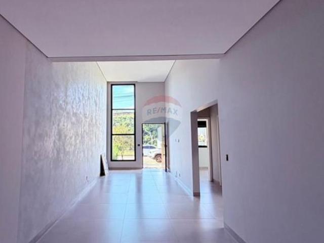 Linda casa condominio Vale Azul Votorantim 2 quartos e 1 suíte