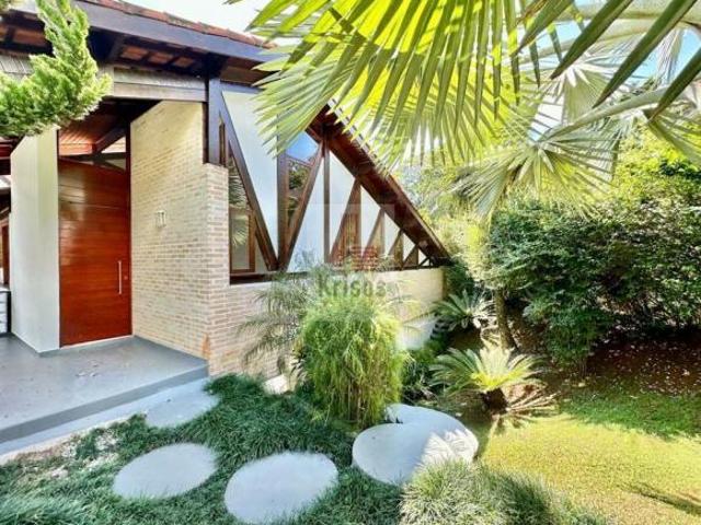 Linda Casa Contemporânea!
