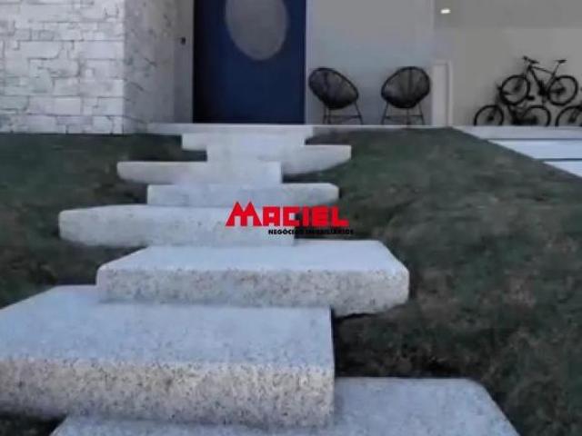 Linda Casa de Alto Padrão no Urbanova ? Oportunidade Imperdível!