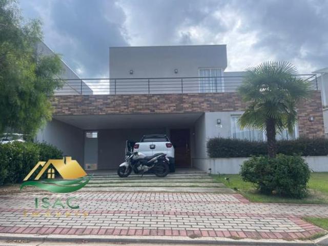 Linda! Casa de alto padrão em condomínio fechado em Mairiporã/SP