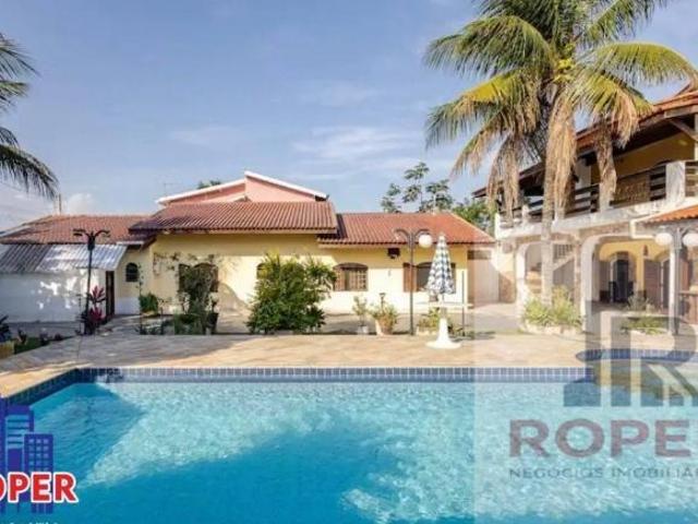 LINDA CASA DE ALTO PADRÃO/ PISCINA/ ÁREA GOURMET À VENDA EM BERTIOGA