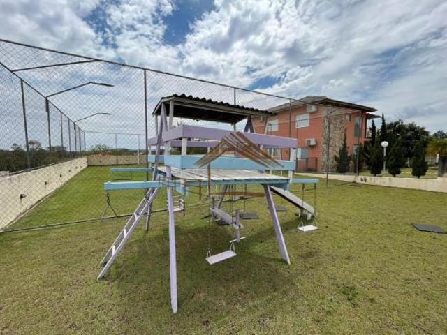 Linda casa de campo a venda com 2 lotes, 3 dormitórios, ampla área de lazer