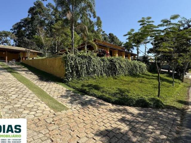 Linda Casa de Campo estilo casa de fazenda em Pinhalzinho, Interior de São Paulo