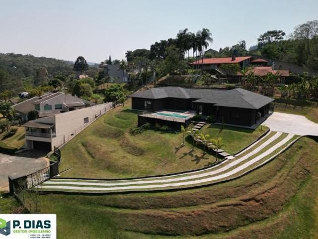 Linda Casa de Campo Estilo Colonial Americano em Bragança Paulista, Interior de Sao Paulo