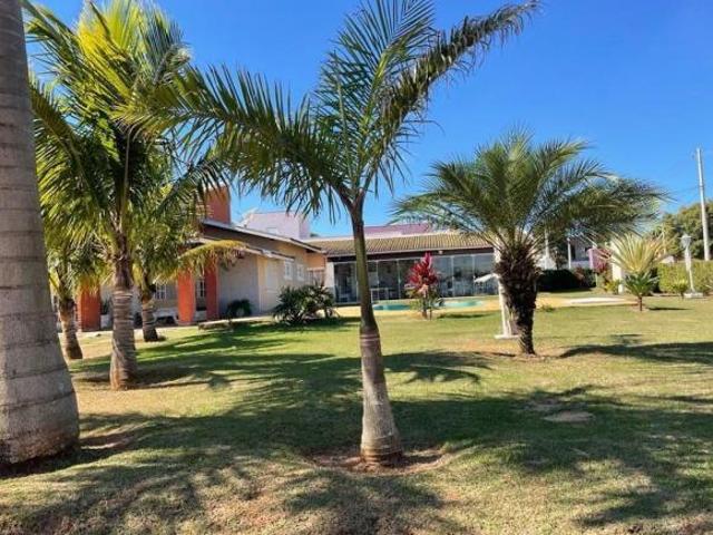 Linda Casa de Campo por R$ 970.000 Ninho Verde II Pardinho/SP