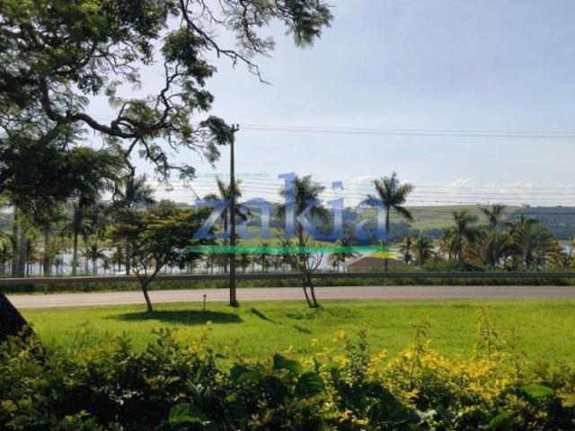 Linda casa de campo 150 m² à venda com hidromassagem, toda mobiliada, em condomínio fechado