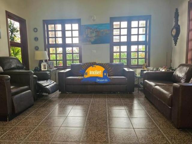 Linda Casa de Condomínio à Venda em Maitinga, Bertioga SP! 3 Quartos, 3 Suítes, 3 Salas, 4 Banheiros