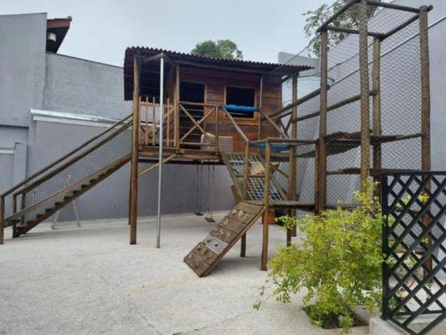 Linda casa de condomínio Arujá 1 2 3 Aruja SP aceita permuta dependendo valor e localização