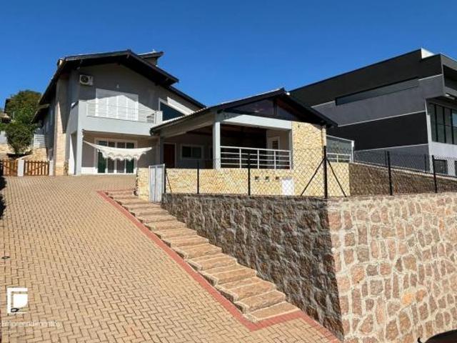 LINDA CASA DE CONDOMÍNIO PARA VENDA E LOCAÇÃO NO RESIDENCIAL DOS LAGOS EM ITUPEVA