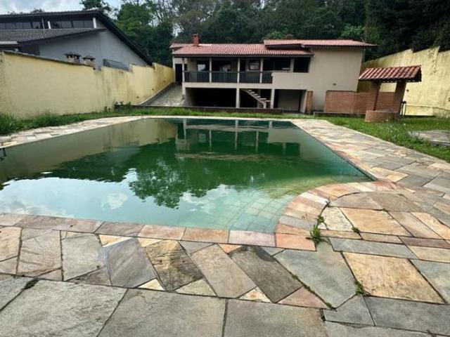 Linda casa de condomínio para venda em Arujá SP