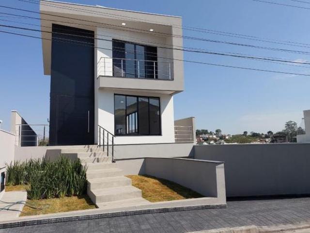 Linda casa de condomínio para venda em Arujá SP