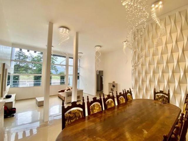 Linda casa de condomínio para venda em Arujá SP