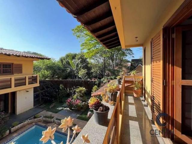 Linda Casa de Esquina em Cond. São Paulo II – 4 Dormitórios, Lazer Completo
