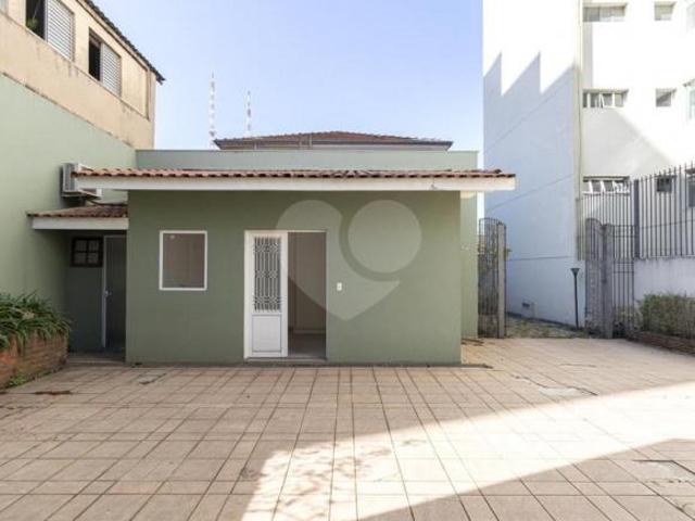 Casa de vila com 4 quartos à venda em Sumaré SP