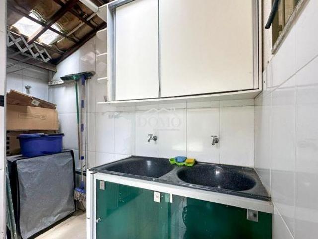 Linda casa de 1 pavimento no bairro Cabral