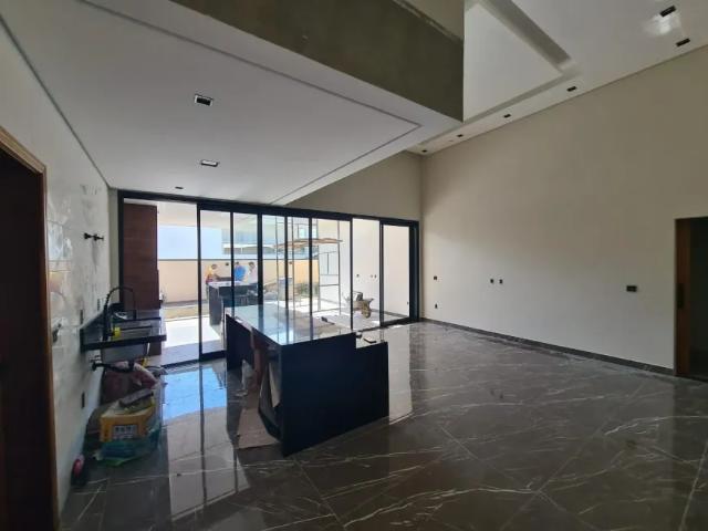 Linda casa de 225m² no residencial villa verona!