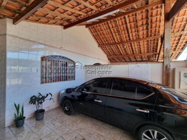 Linda casa de 2 dormitórios no bairro Caiçara Praia Grande/SP