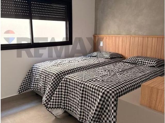 Linda casa disponível para locação em condomínio a apenas 50 metros da praia em Juquehy