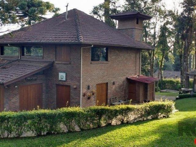 Linda casa em Canela