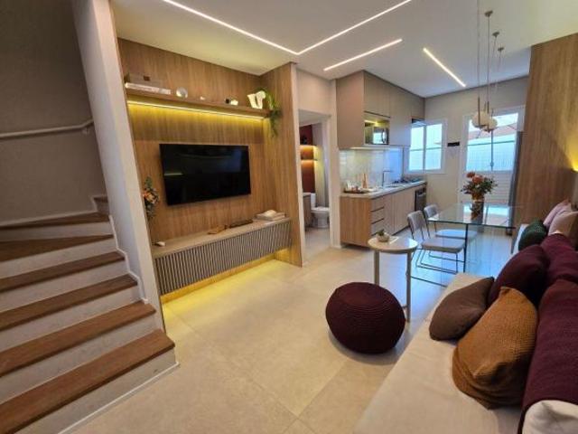 LINDA CASA EM CONDOMNIO 02 DORMITÓRIOS 1 SUITE LAZER COMPLETO MEDEIROS JUNDIAI SP