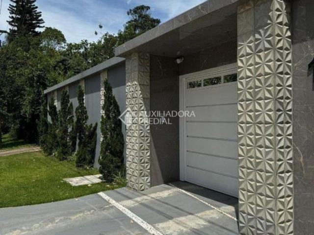 Linda casa em condominio