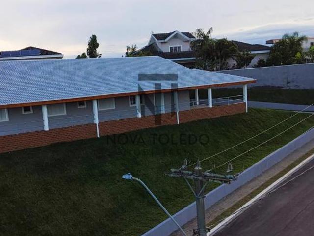 LINDA CASA EM CONDOMÍNIO À VENDA 250m² 3 DORMITÓRIOS 1 SUÍTE RESIDENCIAL MANTIQUEIRA SJC