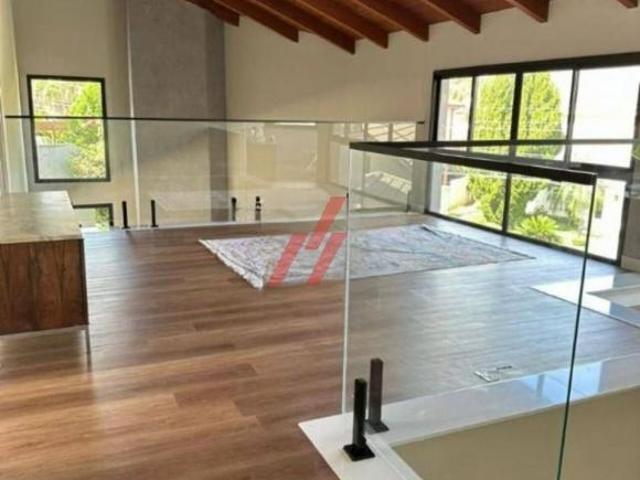 Linda casa em condomínio à venda em Alphaville, Santana de Parnaíba SP: 3 quartos, 3 suítes, 3 salas