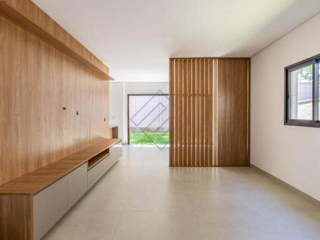 Linda casa em condomínio à venda em Barão Geraldo, Campinas/SP. Excelente oportu