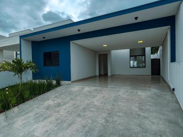Linda Casa em Condomínio à Venda em Boituva SP, Tropicália Garden: 3 Quartos, 2 Suítes, 2 Salas, 4 B