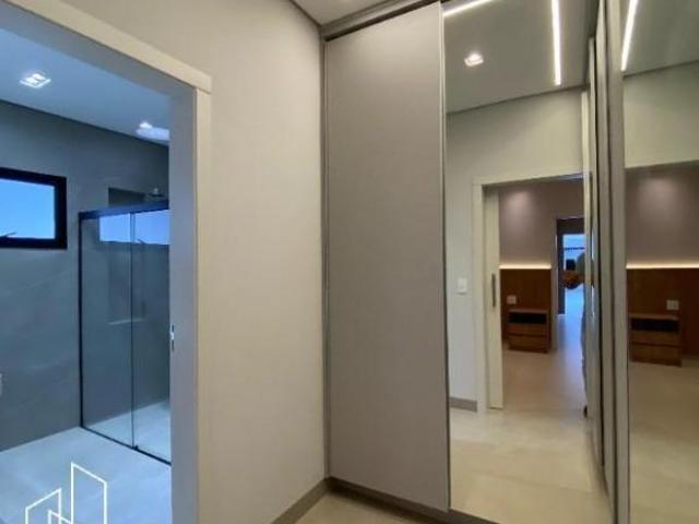 Linda casa em condomínio à venda em São José do Rio Preto SP, 3 quartos, 3 suítes, 2 salas, 5 banhei