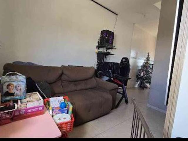 Linda Casa em Condomínio à Venda Jardim Nordeste!