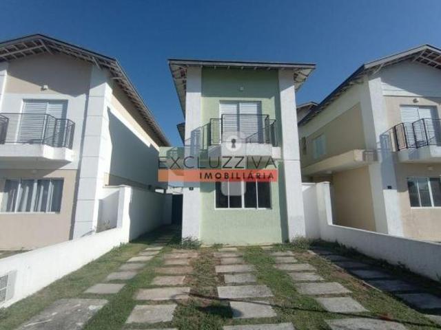 Linda Casa em Condominio a Venda no Jardim California, Taubate