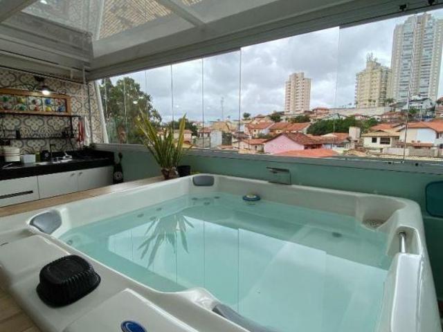 Linda casa em condomínio à venda no Jardim Londrina, São Paulo SP: 3 quartos, 3 suítes, 1 sala, 4 ba