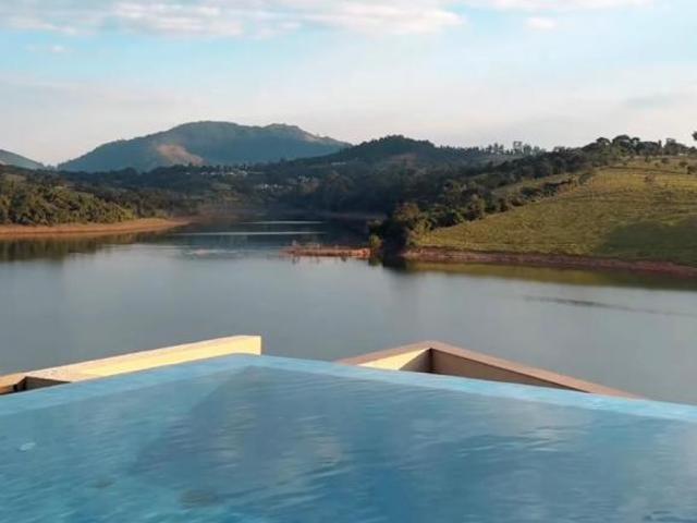 Linda casa em condomínio em Joanópolis SP