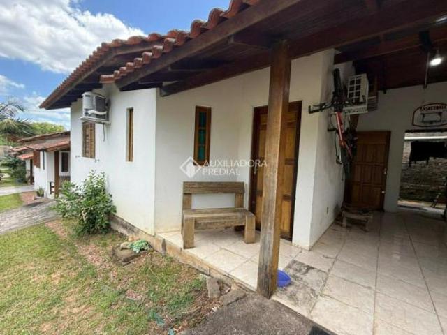 Linda Casa em Condomínio em Novo Hamburgo