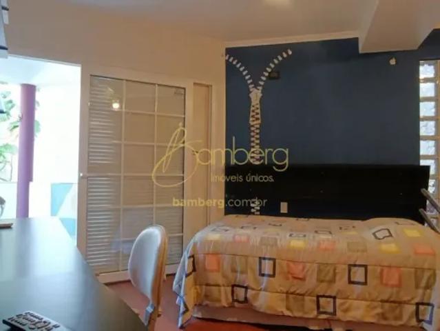 Linda casa em condominio Fechado