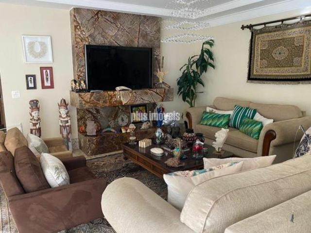 LINDA CASA EM CONDOMINIO FECHADO 790M