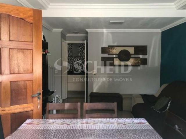 Linda Casa em Condomínio Fechado com 3 dormitórios