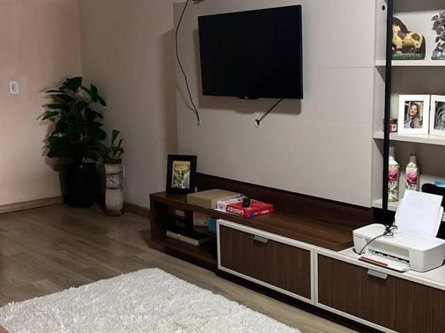 Linda Casa em condomínio fechado, Escriturada!