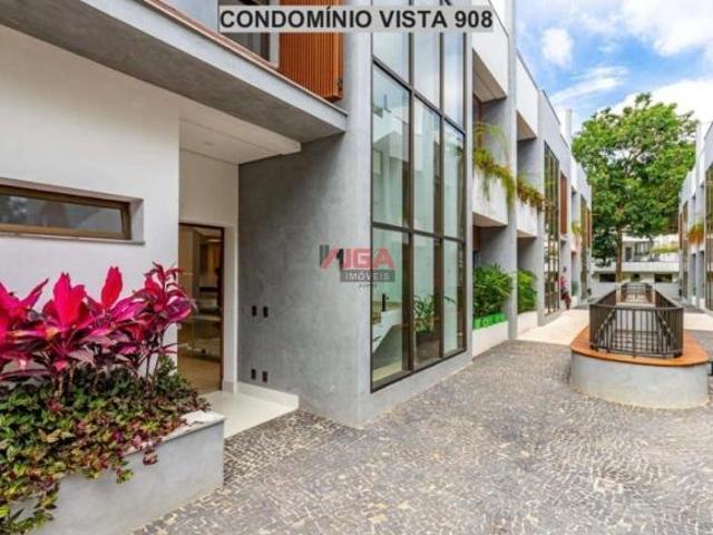 Linda casa em condomínio fechado no Alto Da Boa VIsta