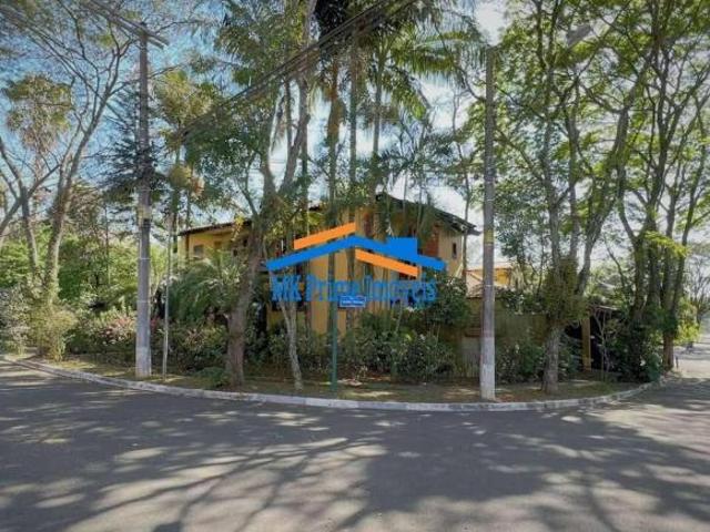 Linda Casa em Condomínio São Paulo II – Granja Viana