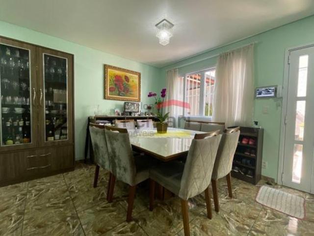 Linda Casa em Condomínio Santa Terezinha 130m2 2 Suites, 2 Vagas