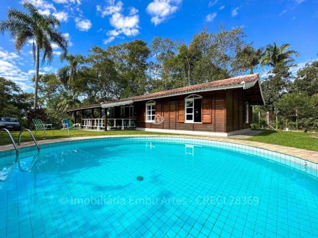 LINDA CASA EM CONDOMÍNIO PARA VENDA EMBU DAS ARTES
