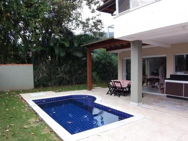 Linda casa em condomínio para Venda ou locação no bairro de Juquehy!