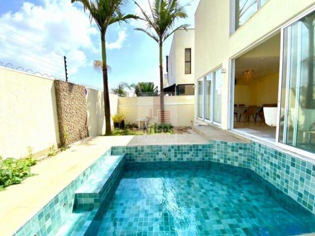 Linda Casa em condominio para Locação 400m² com 4 suites