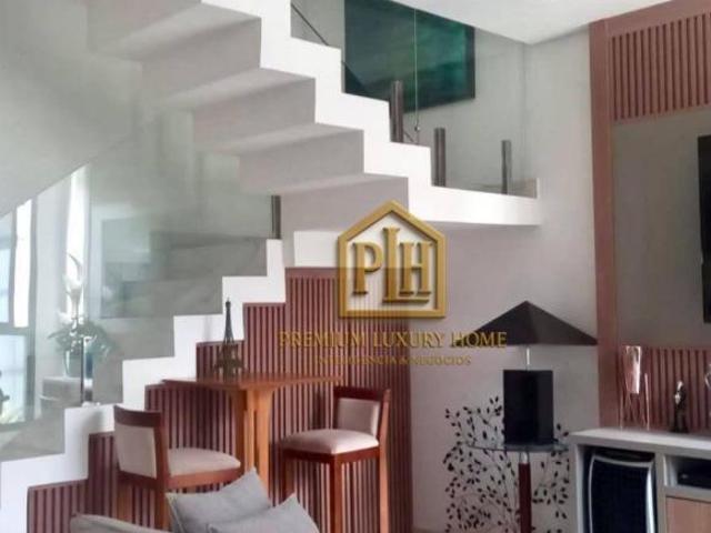 Linda casa em condomínio próximo ao centro