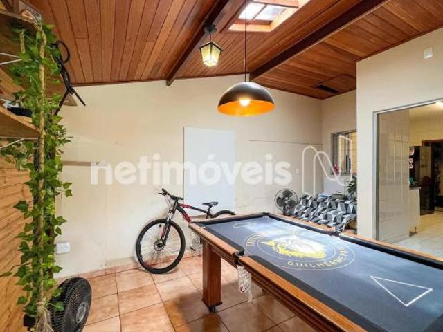 Linda casa em estilo colonial