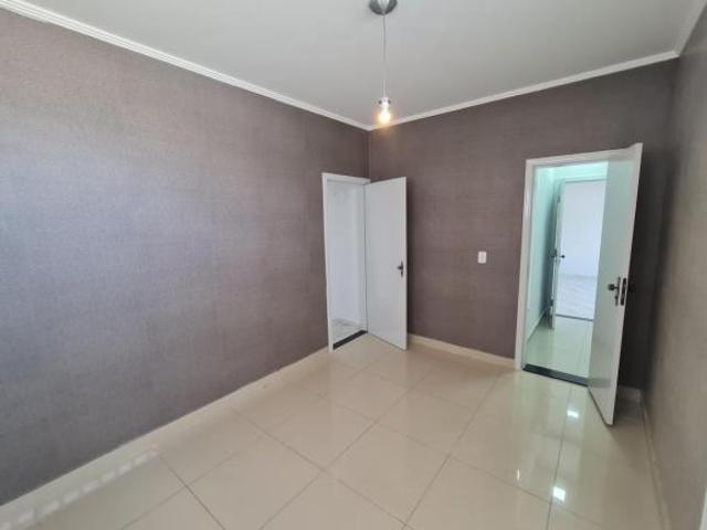 Linda Casa em Itaquaquecetuba