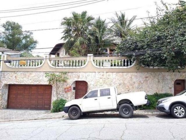Linda casa em Pirituba vila comercial.